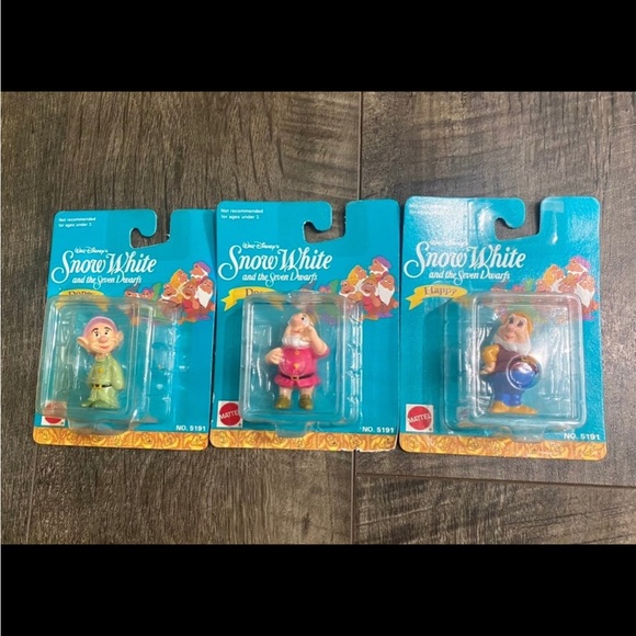 Disney | Toys | Lot Of 3 Vintage Snow White Mini Figures Nib | Poshmark